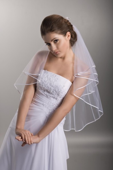Welony ślubne z tiulu i muślinu